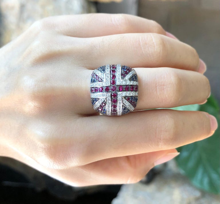 SJ1790 - Blue Sapphire, Ruby and Diamond British Flag Ring in 18 Karat ...