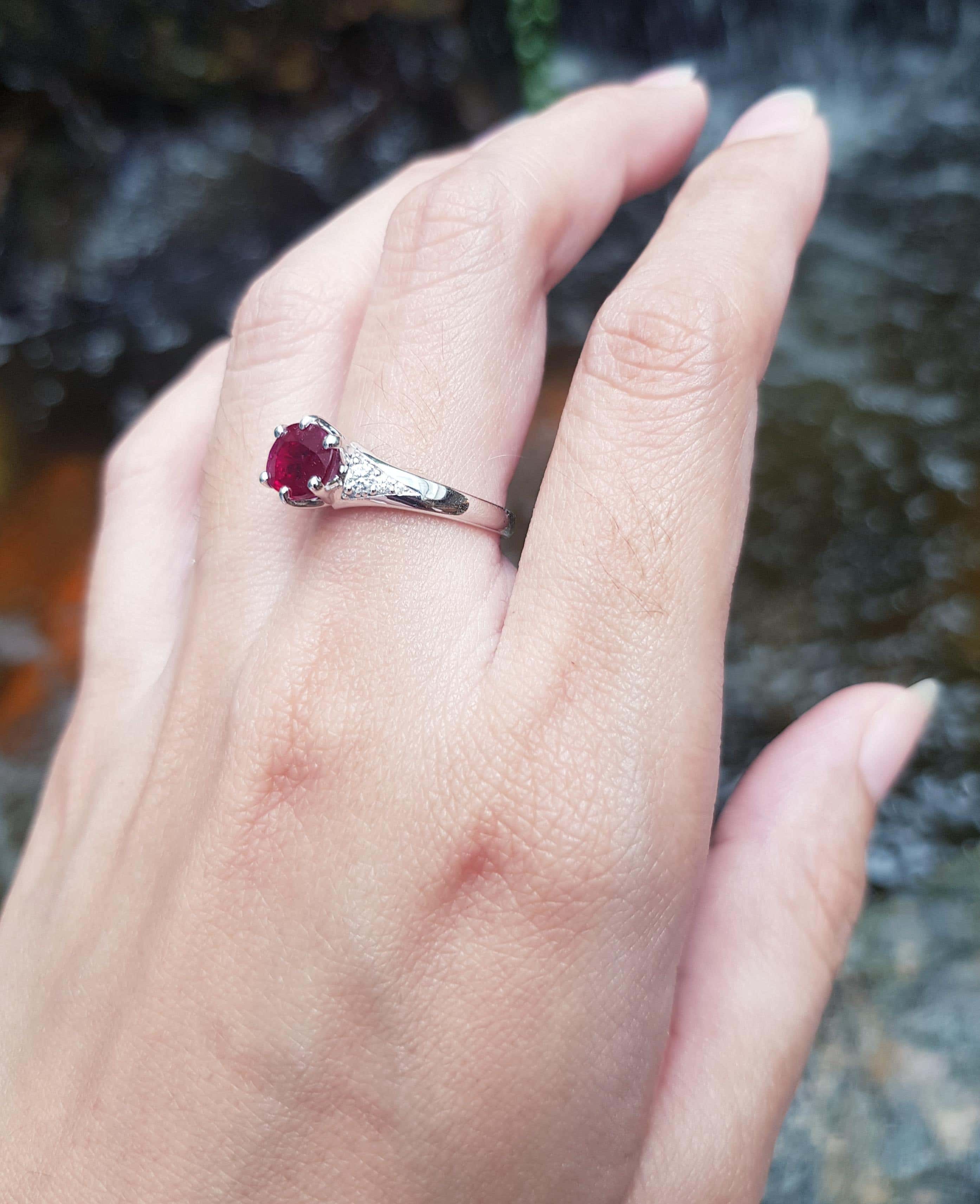 SJ3251 - Ruby with Diamond Ring Set in 18 Karat White Gold Setting – SJ ...