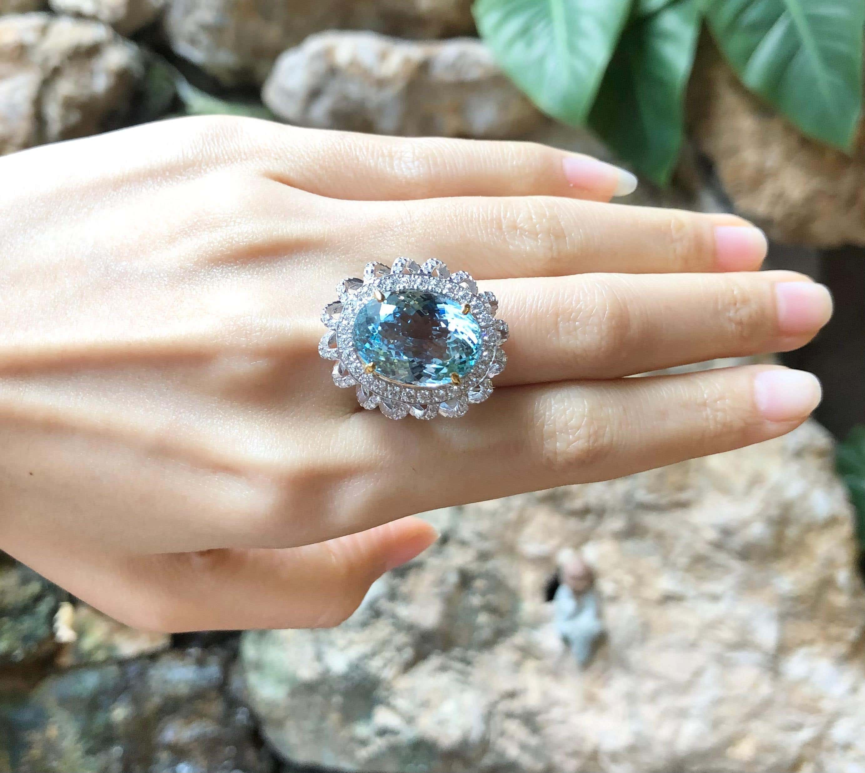 SJ2267 - Aquamarine with Diamond Ring Set in 18 Karat White Gold Setti – SJ. International