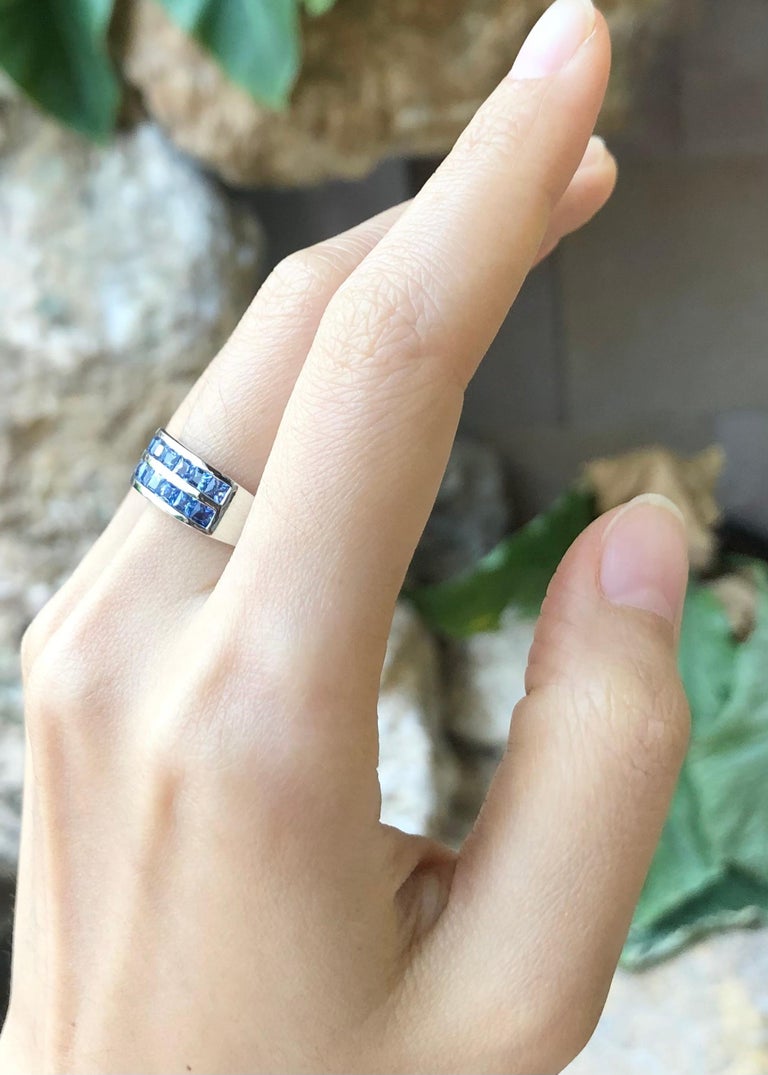 SJ3090 - Blue Sapphire Ring set in Silver Settings – SJ. International